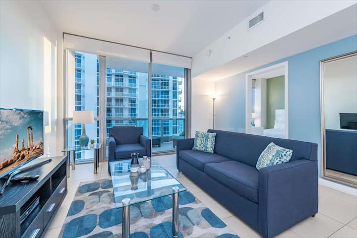 Upscale Apt W/ocean View | High Floor + Balcony - Miami Beach