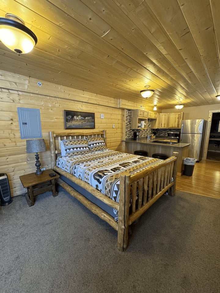 Grizzly Ridge - Lodge #4 - Cooper Landing, AK