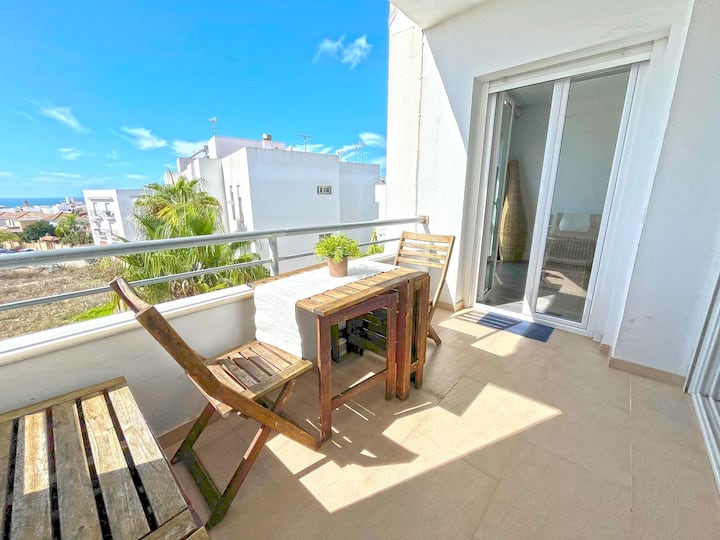 Appartement De Deux Chambres Lumineux Avec Balcon - Conil de la Frontera