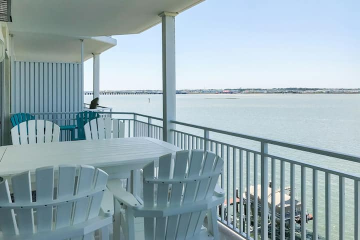 3br Bayview 4th-floor | Balcony | Pool - Ocean City, MD