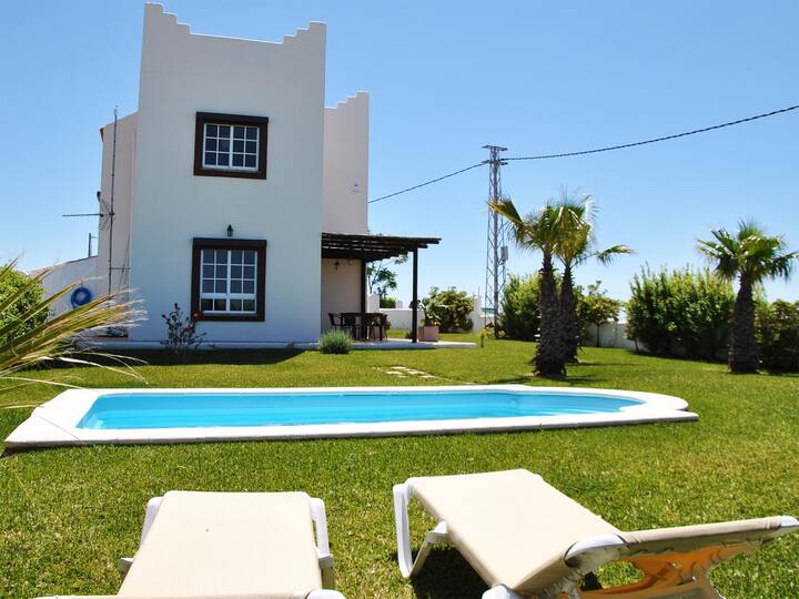 Villa Avec Piscine Et 2 Chambres. Près De Conil. - Vejer de la Frontera