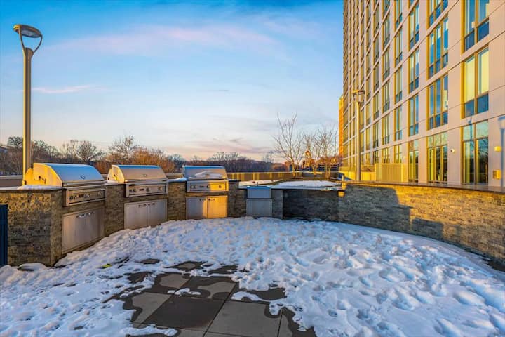 White Plains 2 Br | Downtown | Family Friendly - Sleepy Hollow, NY