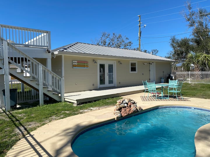 Hines Hideaway - Mexico Beach, FL