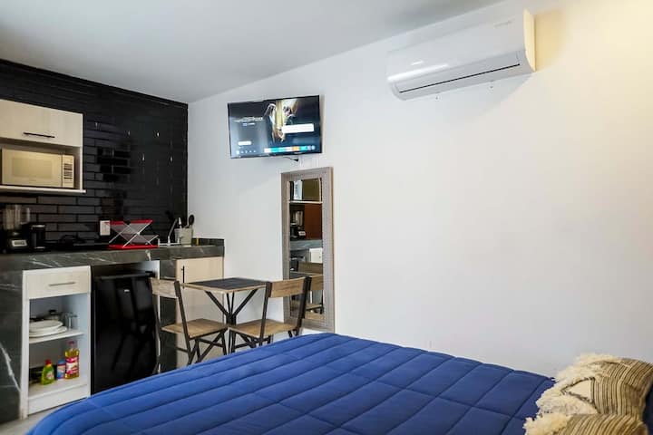 Charming Private Studio For Two, Invoicing - San Luis Potosí