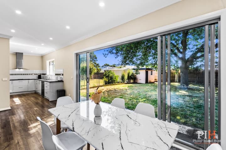 Phillip Island Holiday Retreat - Phillip Island
