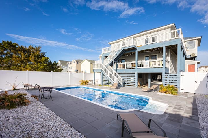 Semi-oceanfront 8 Bed With Pool, Spa, Ocean Views! - Nags Head, NC