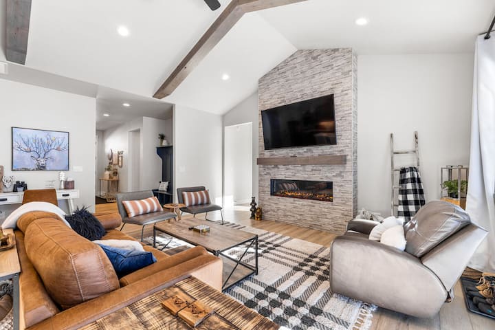 New Mtn Bluebird-walk To Lake, Golf, Town-game Rm - Cascade, ID