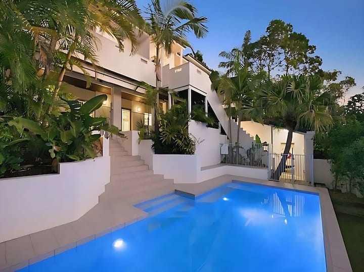 Peregian Beach Holiday House Resort Pet Friendly - Coolum Beach