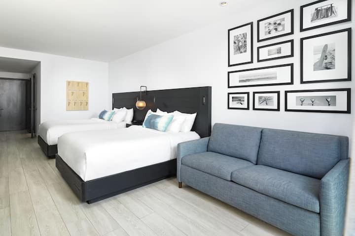 Romantic Getaway: Ocean Serenity & Bike Rides - Long Branch, NJ