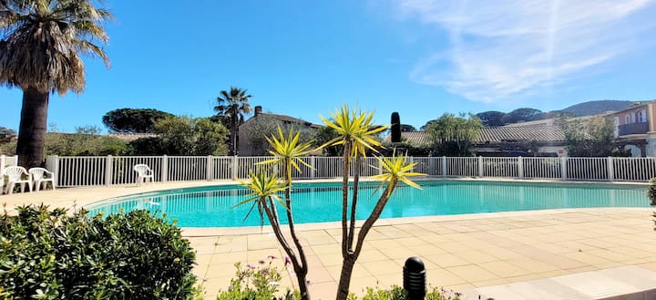 Joli Mazet En Duplex à L'entrée De Saint-tropez - Saint-Tropez