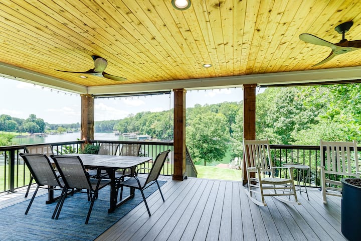 Private Sauna & Game Room: Lakefront Moneta Gem - Smith Mountain Lake, VA