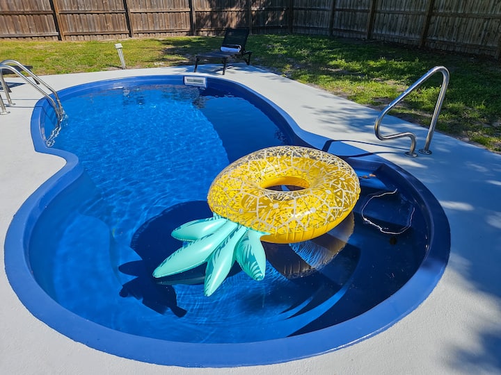 Modern Pool Home- 19th Ave - Vero Beach, FL