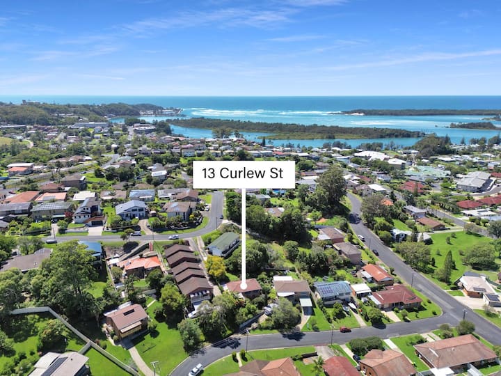 Avalon 2 - Comfy, Pet-friendly Home In Nambucca - Valla Beach