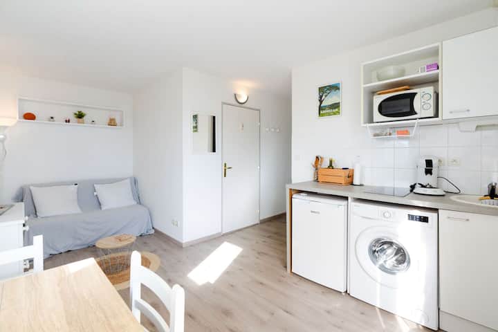 Rm-j-17-11 Cosy T2 With Sea View - Saint-Pierre-la-Mer