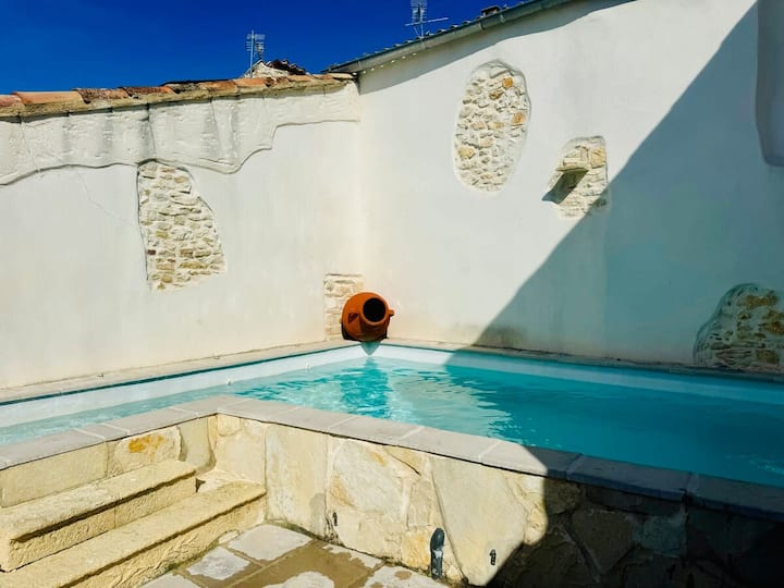 Le Clos De Gajan Entre Camargue Et Cévennes - Montpezat