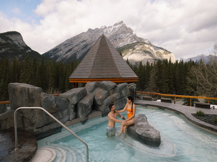 Spacious Room | Gas Fireplace + Balcony | Ev Chrgr - Banff