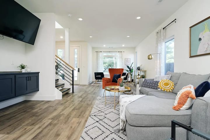 Clarkwood | 1.5 Miles From Dt & Uofa - Fayetteville, AR