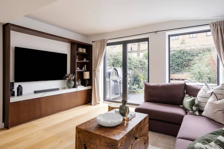 The Elegant Fulham Maisonette - London, UK