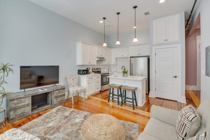 Condo In Downtown Hot Springs Near Bathhouse Row! - Hot Springs, AR