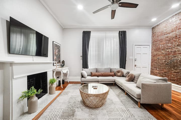 Cozy Urban Oasis Haven In St Catherine Louisville! - Louisville, KY