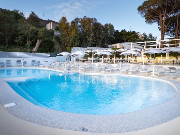 Freedom Relais Club By Interhome - Massa Lubrense