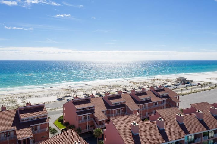 Gulf View Condo With Easy Access To Gulf, Sound An - Gulf Breeze, FL