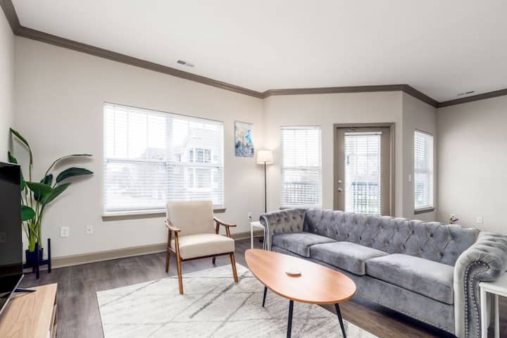 Affordable 1-bedroom Apartment Keystone - Indianapolis, IN