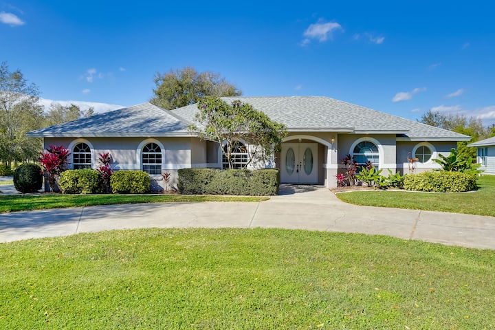 Walk To Lake: Home W/ Screened Porch In Sebring! - Sebring, FL