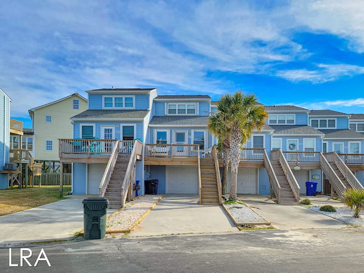 Seashell Cove: Waterfront Bliss At Bermuda Landing - North Topsail Beach, NC