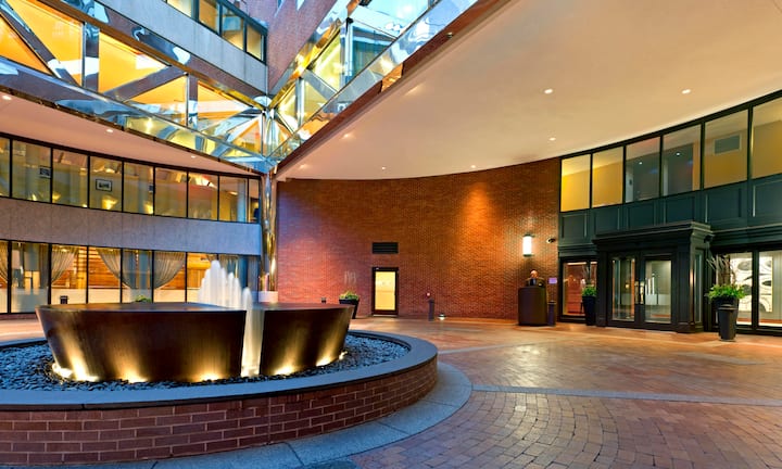 Onsite Restaurant With Views Of Faneuil Hall - Boston, MA