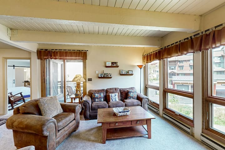 2br At Lodge | 2nd-floor | Balcony - Steamboat Springs