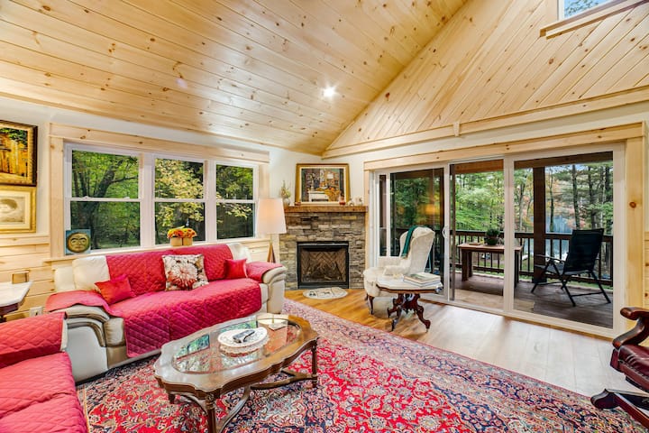 3br Lakefront | Fireplace | W/d - Adirondack, NY