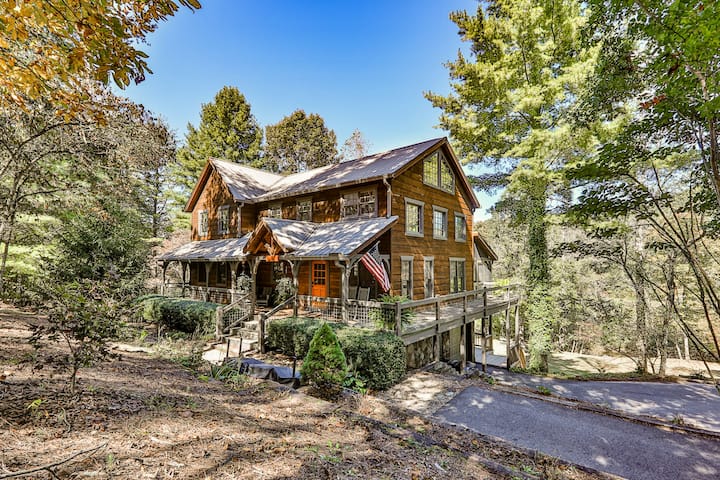 4br Riverfront Cabin With Hot Tub, Firepit, Grill - Blairsville, GA