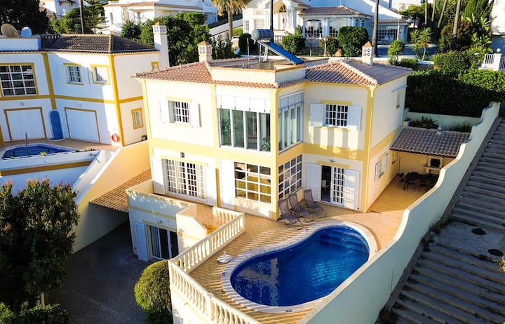 Seaside Serenity Villa - Albufeira