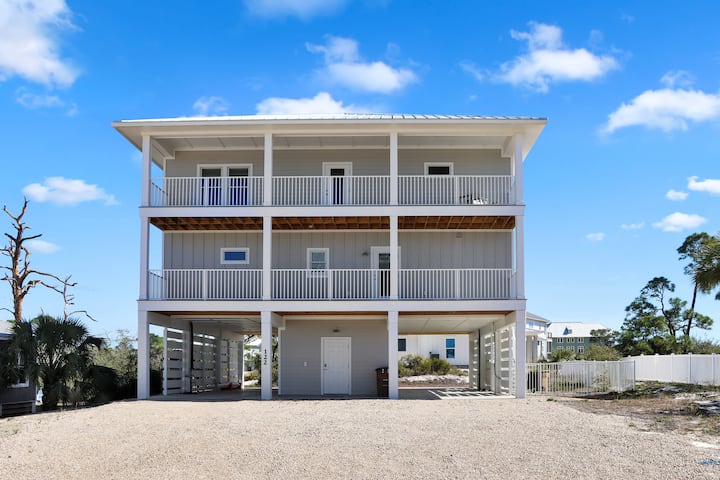 Oystercatcher: Decks, Ping Pong, Poolside Bliss - Cape San Blas, FL