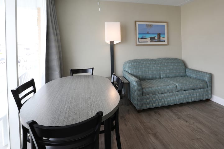Biscayne Family Resort - Unit Type D - 1 King Bed - Wildwood Crest, NJ