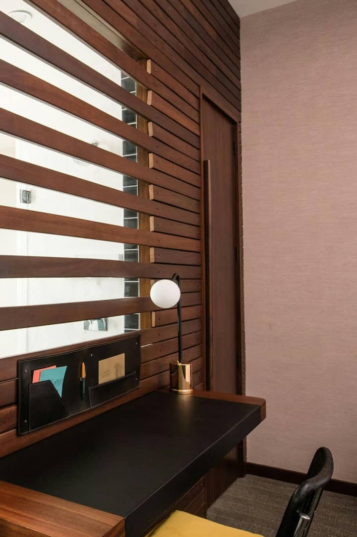 Retro-modern Gem With A Luxe Rebel Spirit - Nashville, TN