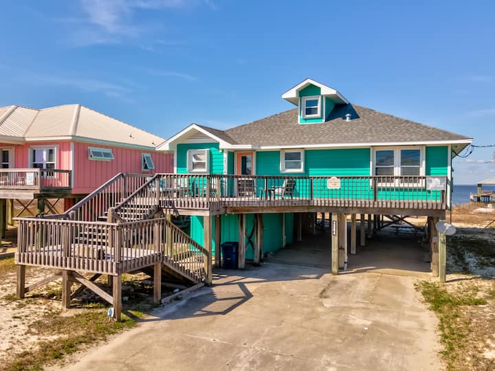 Chele’s Bayside Cottage - Spacious Waterfront - Dauphin Island, AL