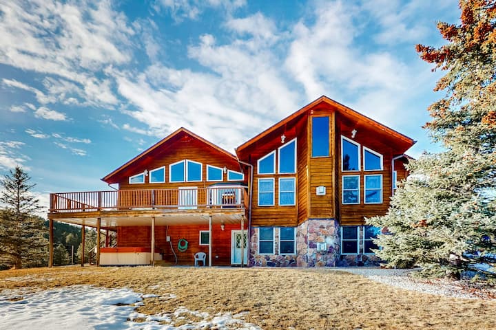 5br With Private Hot Tub, Pool Table, & Fireplaces - Lead, SD