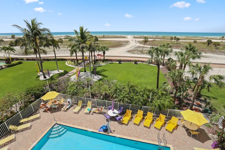 New Listing! South Beach 408 On Treasure Island - Treasure Island, FL