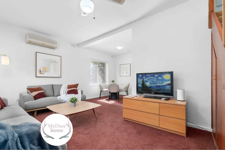 In Between City, Sea & Airport - 2br Vacation Home - Adelaide