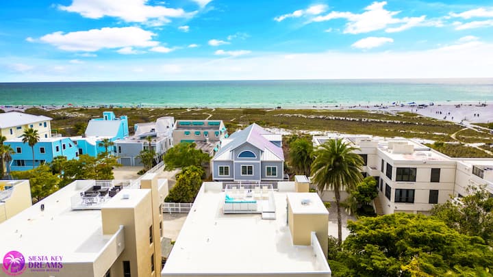 Sundeck, 20ft To Beach Access, 500ft From Village - Sarasota, FL