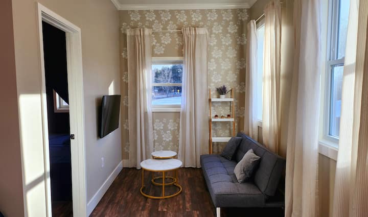 Cottage In Private Village 5-min To Mt Snow! - Dover, VT