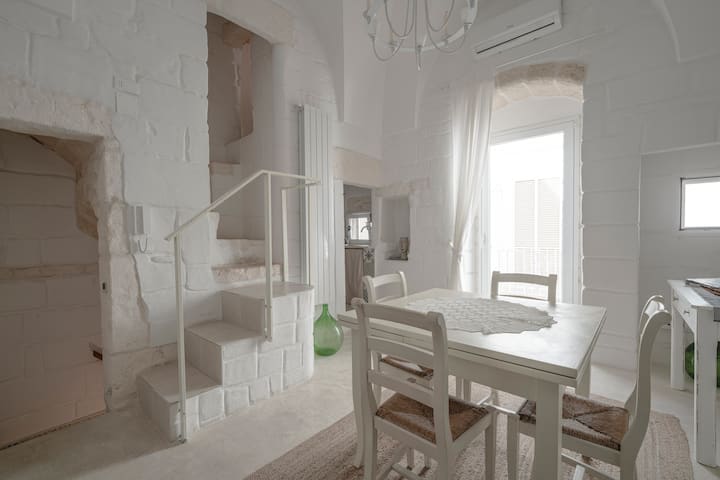 Casalice: Historic Charm In Ostuni Center - Ostuni