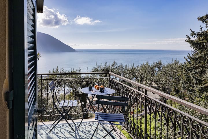 Wonderful Italy | Seaview Apartment With Garden - Recco