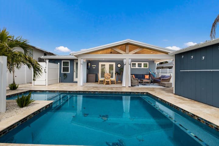 Becker's Beach Bungalow By A Shore Thing Vacations - Anna Maria Island, FL