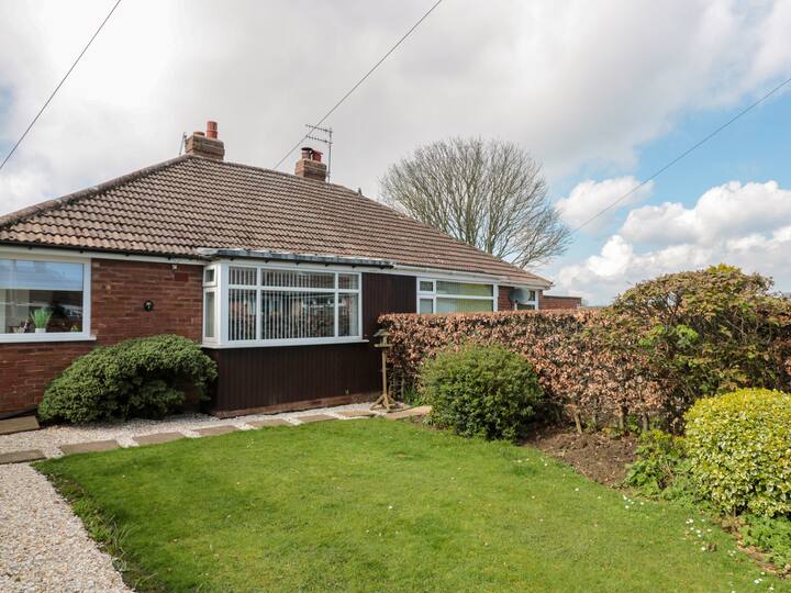 Seaside Cottage - Scarborough