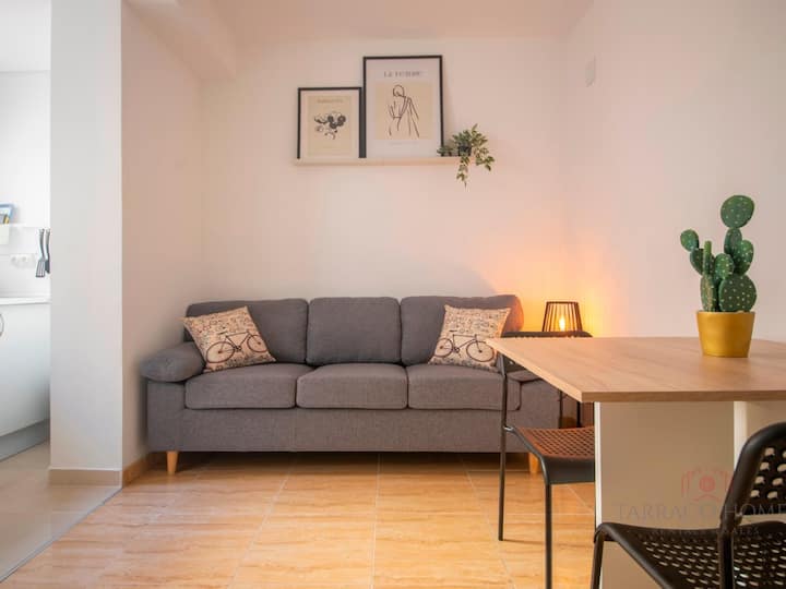 Th08 Apartamento Moderno Con Patio Privado - Tarragona