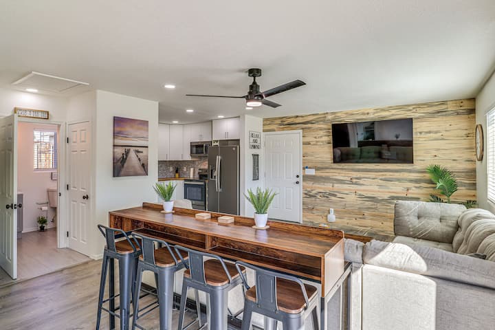 Charming Kingman Casita < 1 Mi To Route 66! - Kingman, AZ