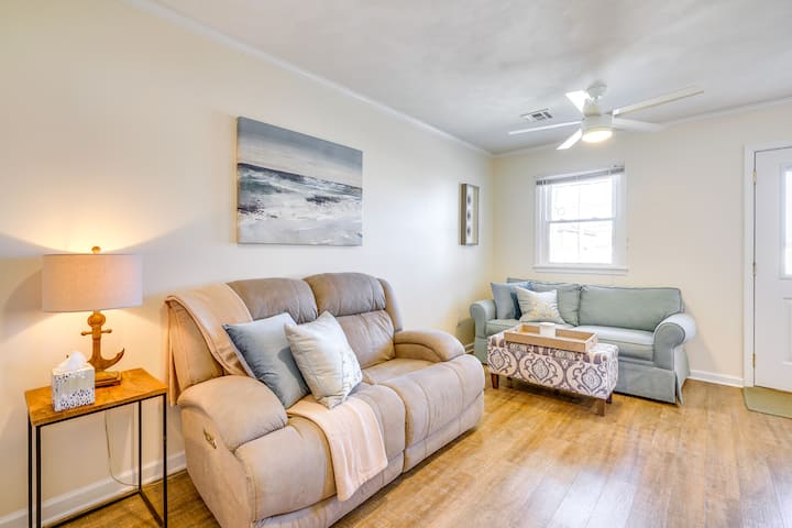 Lavallette Apartment W/ Patio - Walk To The Beach! - Bay Head, NJ